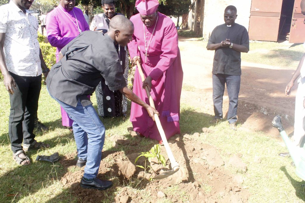 ST. KATHERINE SS WELCOMES BISHOP EMERITUS JAMES SSEBAGGALA AND MAAMA ...